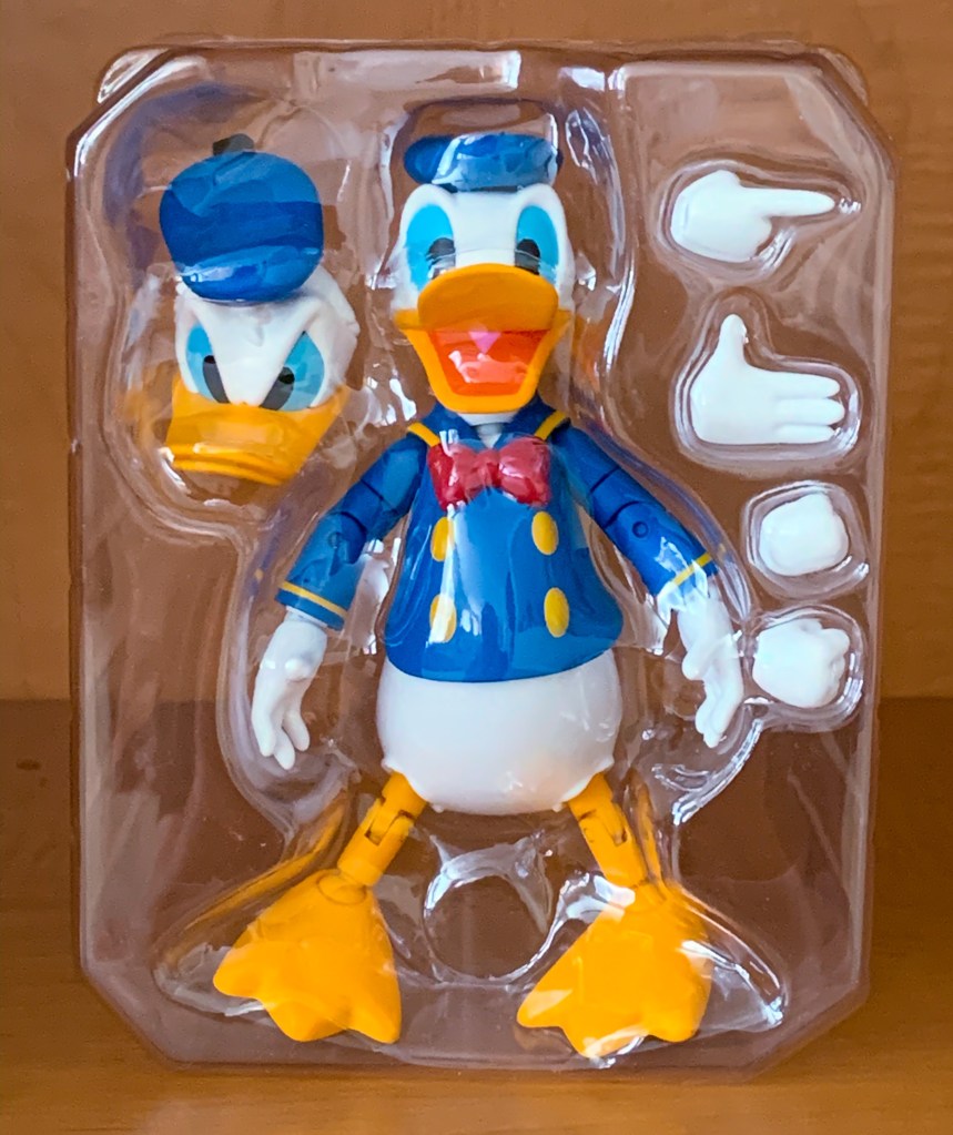 Herocross Donald Duck Figure Review – DuckTalks