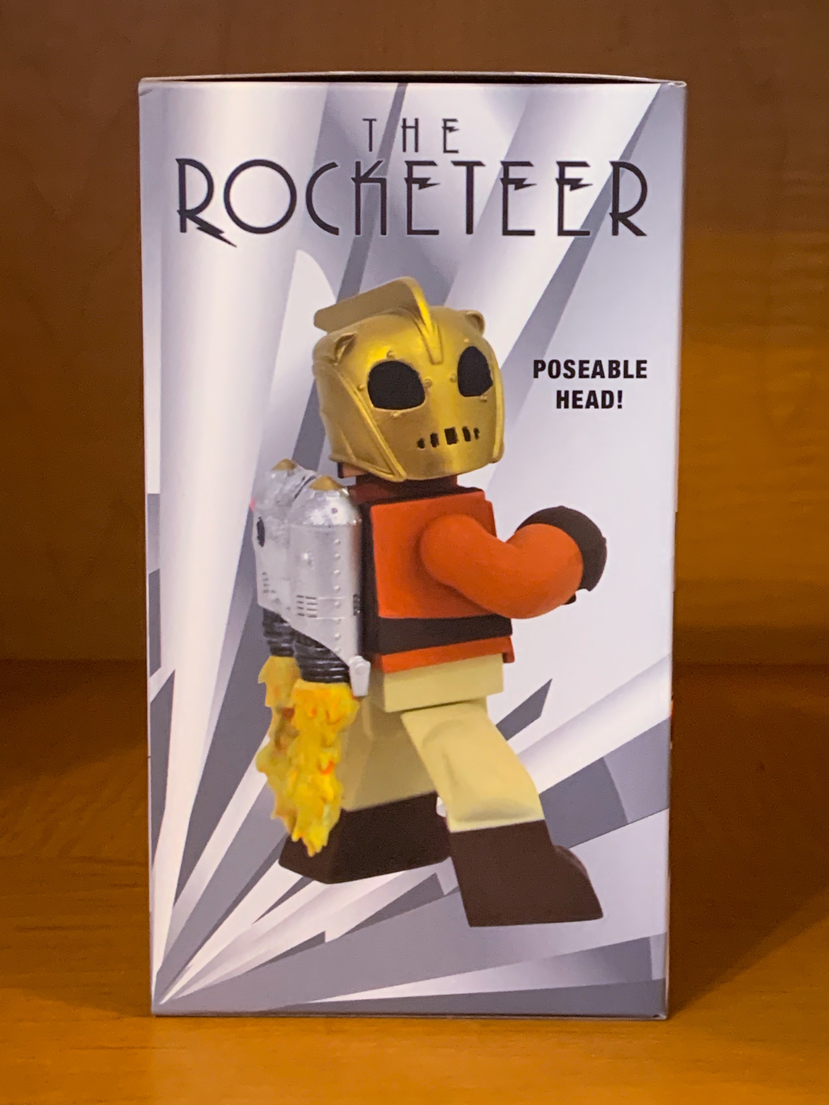 Diamond Select Toys Rocketeer Vinimates Figure Review – DuckTalks