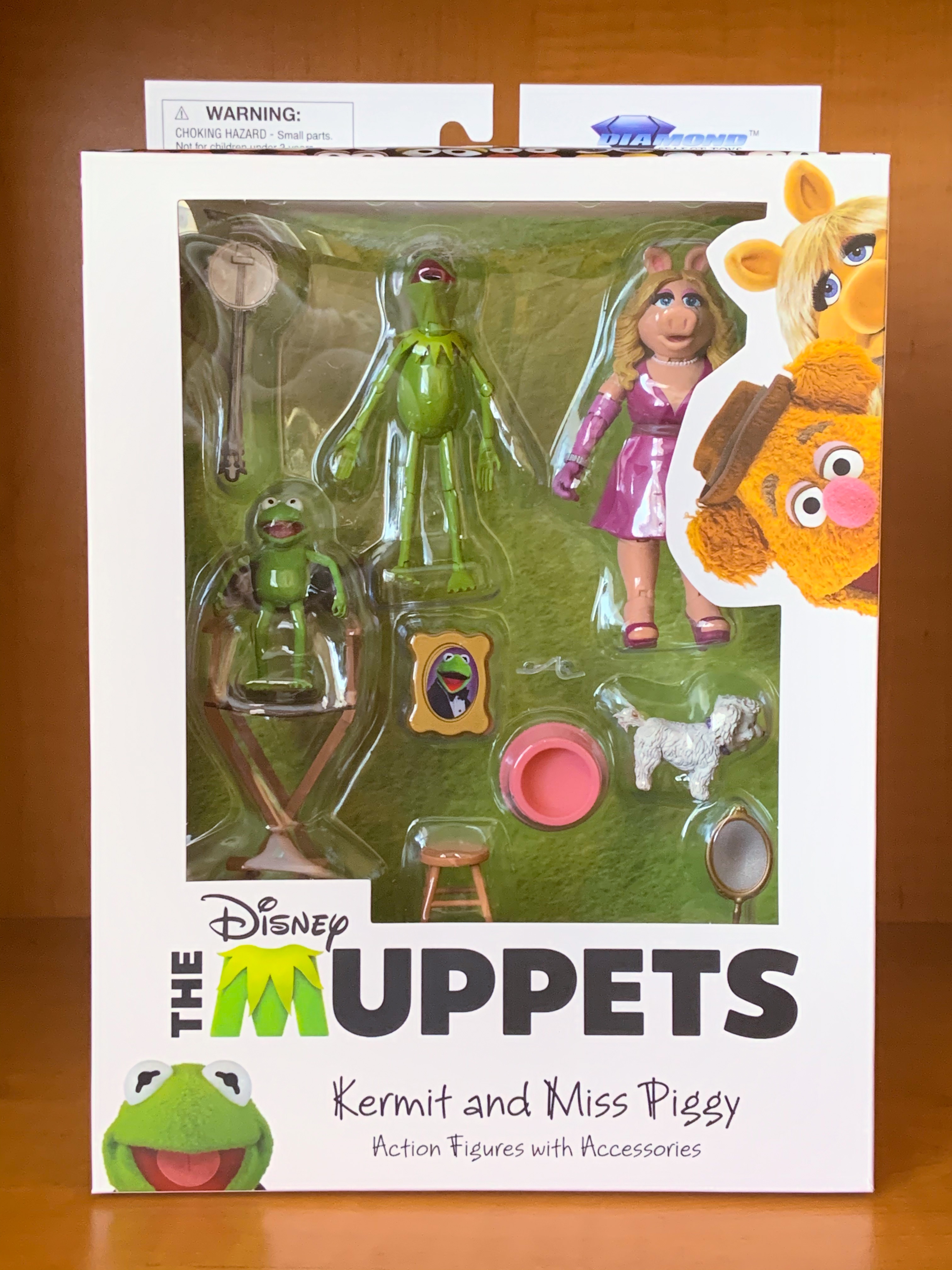 Diamond Select Toys Muppets Kermit and Miss Piggy Review – DuckTalks