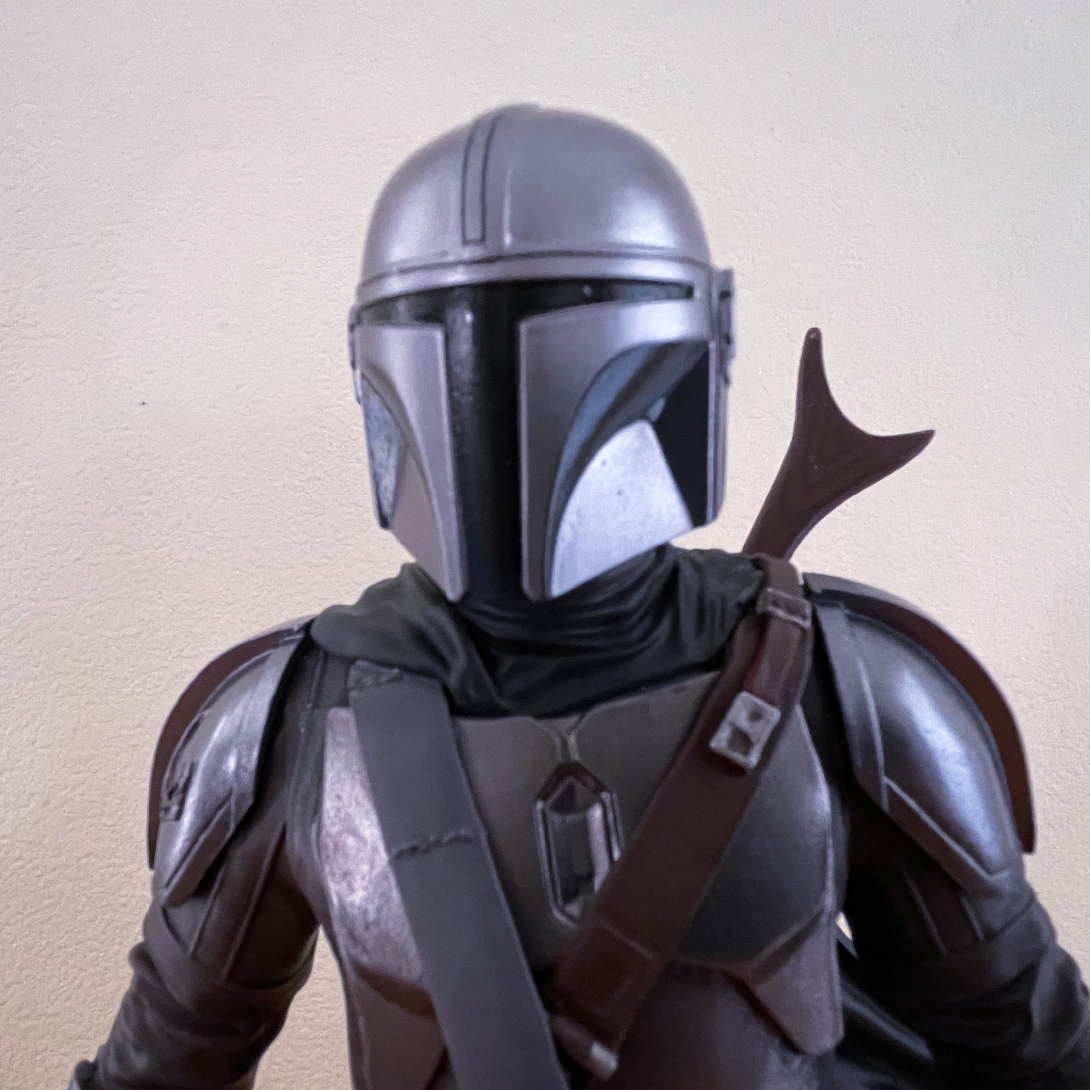 Gentle Giant LTD Star Wars Mandalorian and Grogu Premier Collection ...