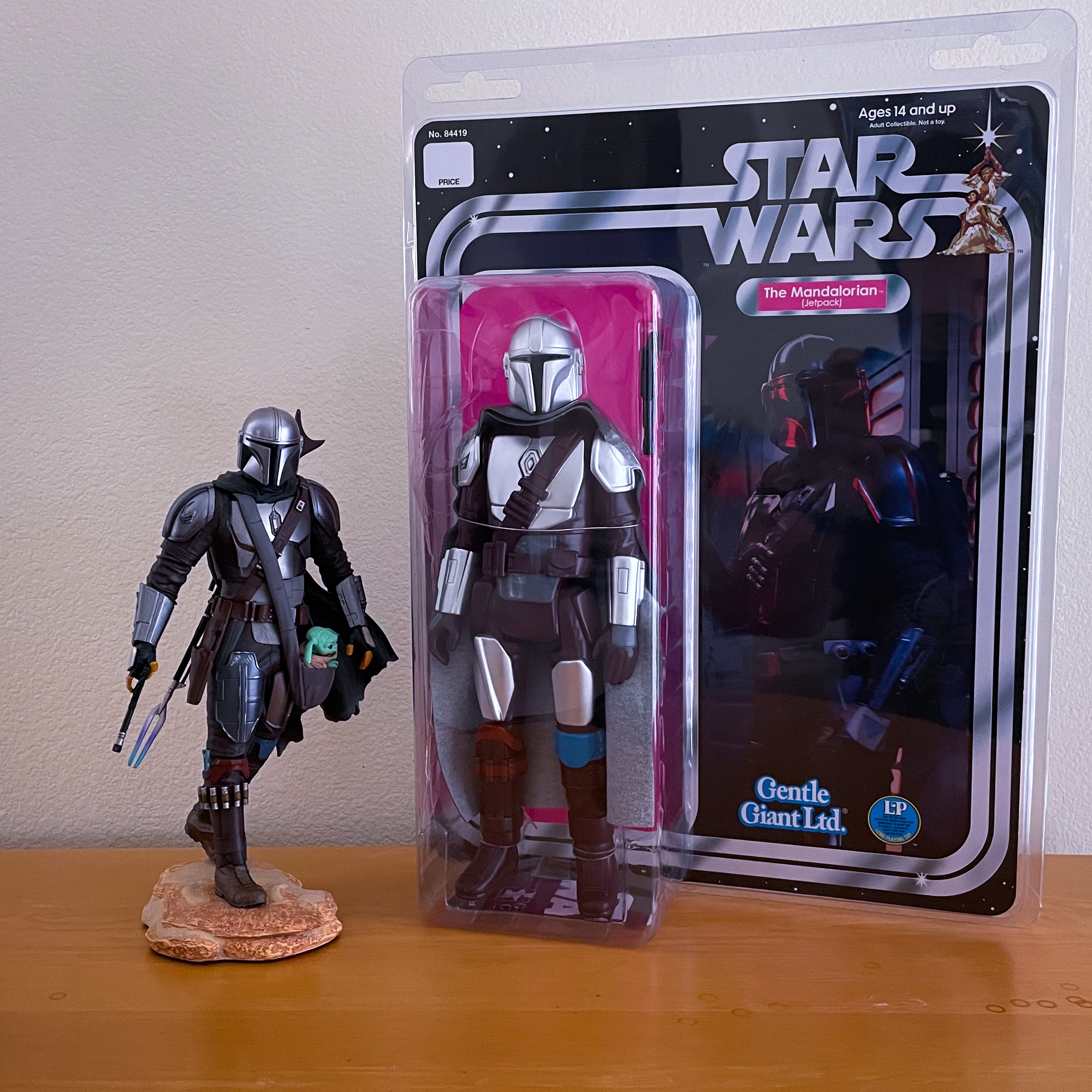 Gentle Giant LTD Star Wars Mandalorian and Grogu Premier Collection ...